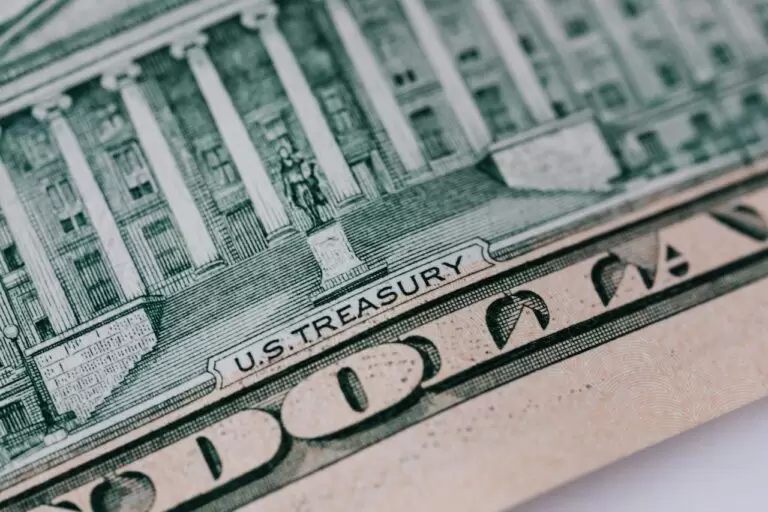 How to Choose a Best Forex Broker? :: InvestMacro